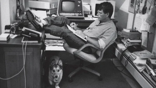 Stephen King's Writing Routine: 10 Lessons in Being Prolific — Hunting ...