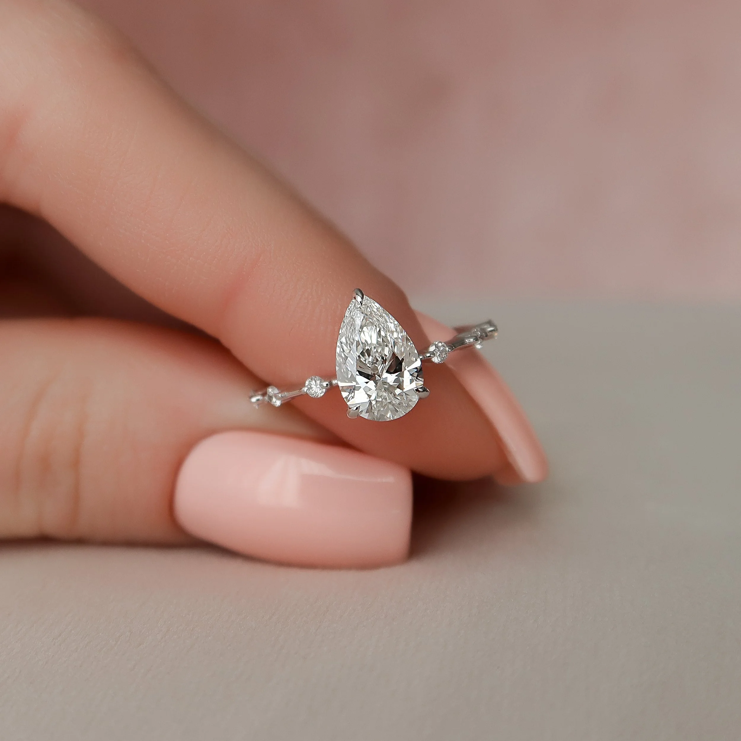 Pear Shaped Engagement Rings With Wedding Bands