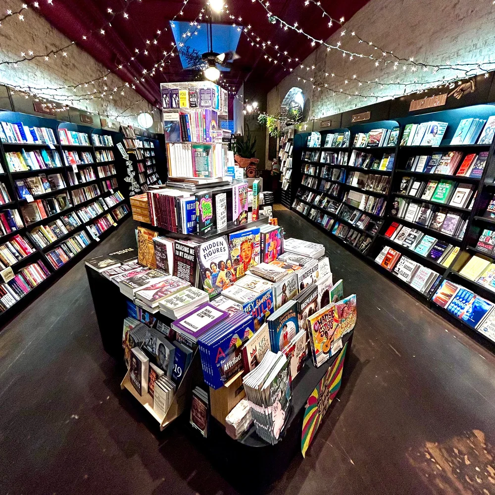 BOOKS — TAYLOR BOOKS