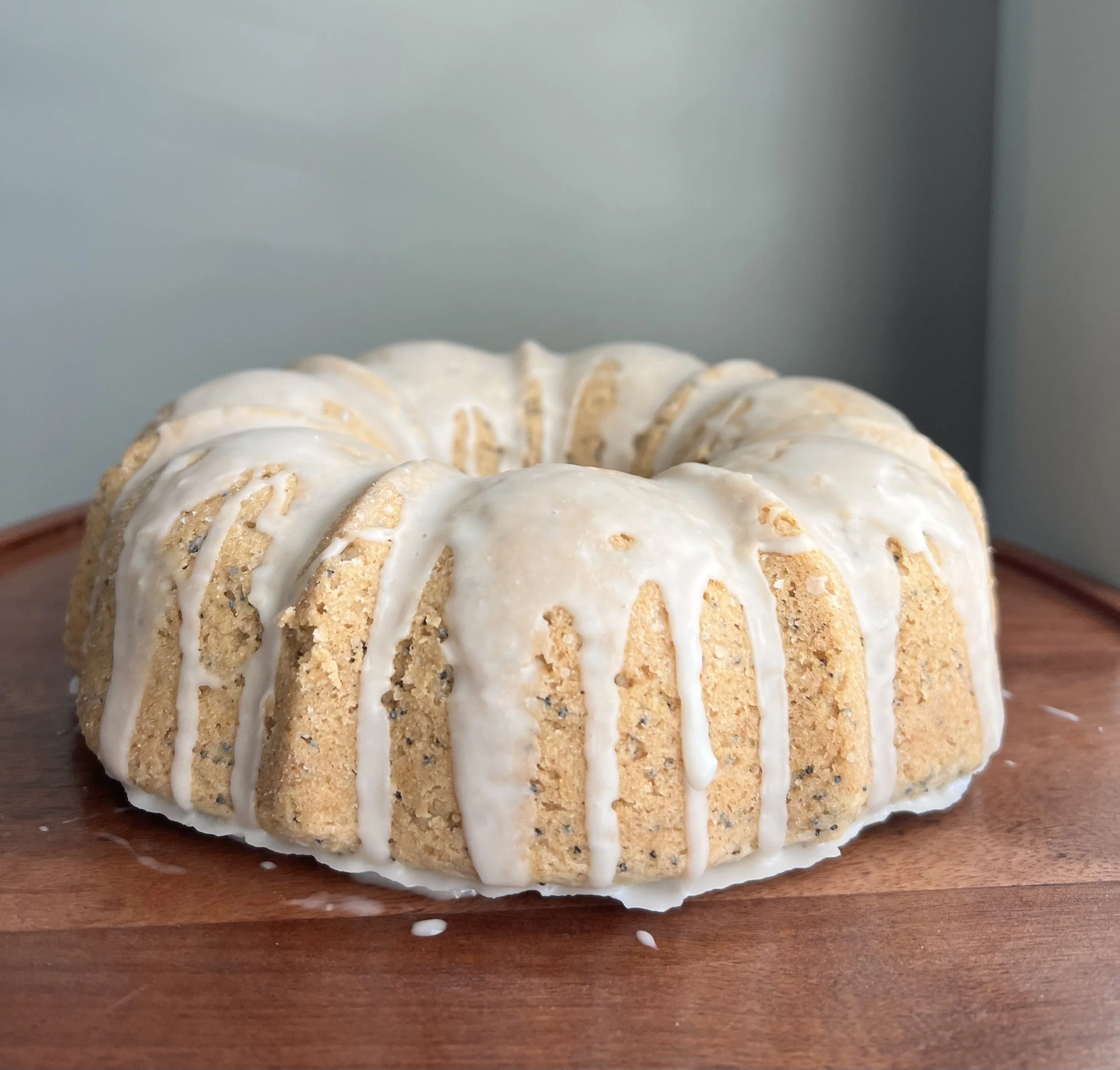 w/o Lemon Poppy Seed Cake — WITHOUT OPTIONS