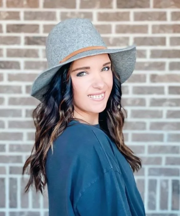 Mitchell Stylists — Hollywood Style