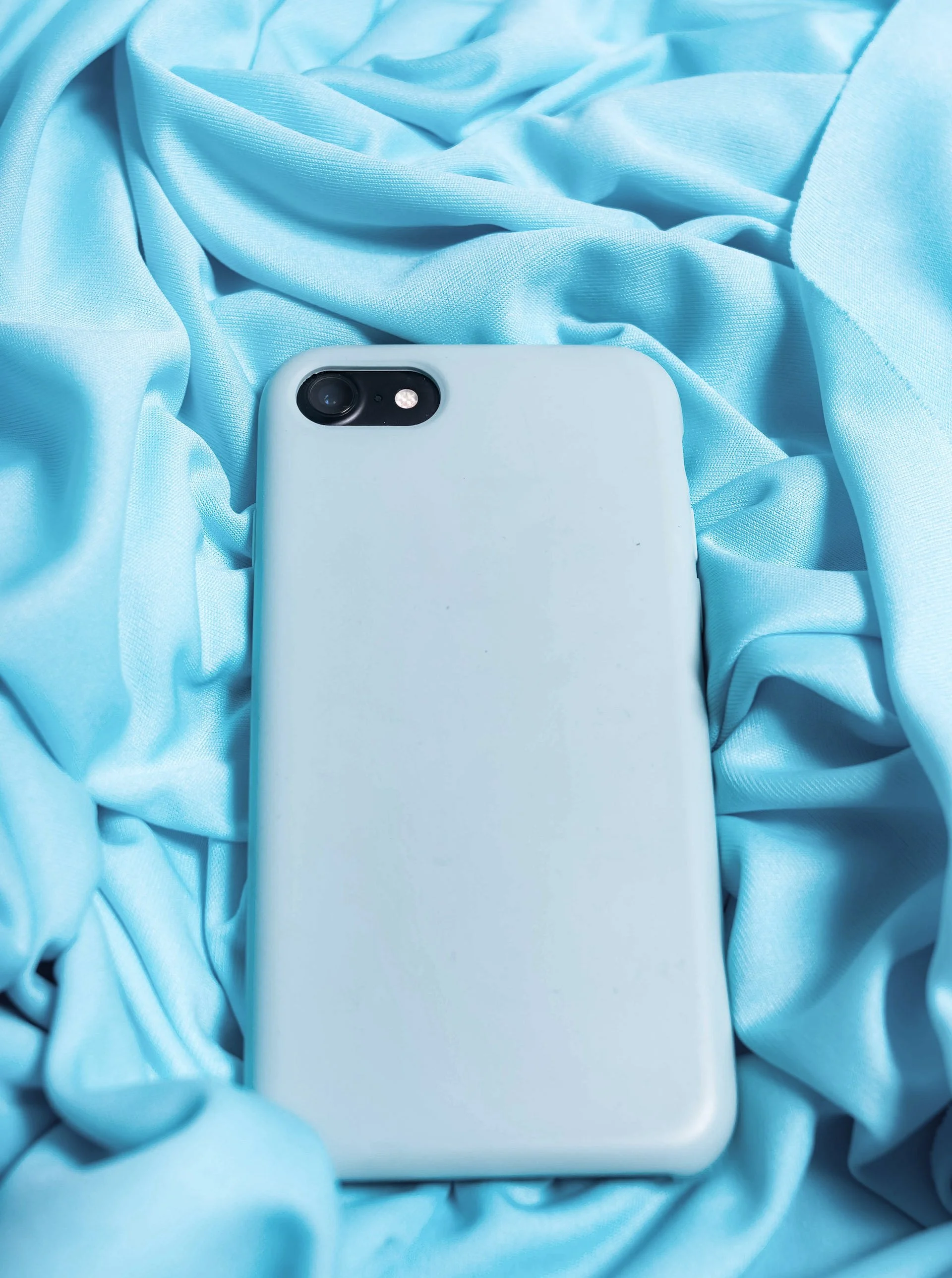 Cómo Limpiar y Desinfectar tu Teléfono — CleanCasa