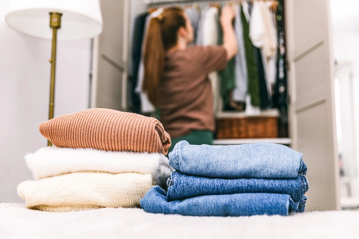 10 consejos para organizar tu closet como una profesional — CleanCasa ...