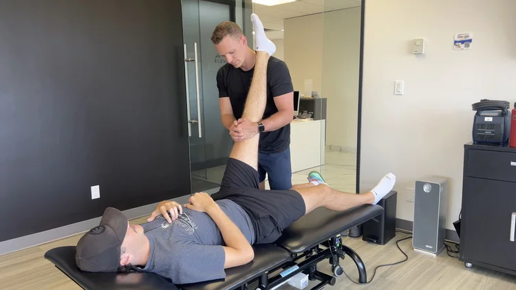 Signs Your ACL Recovery is On Track (Or Not) - Elevate Rehabilitation