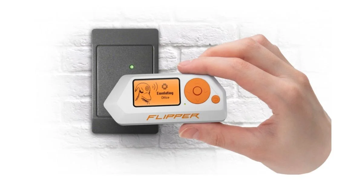 Everything You Can Do With a Flipper Zero | (via AccessCyber.co)