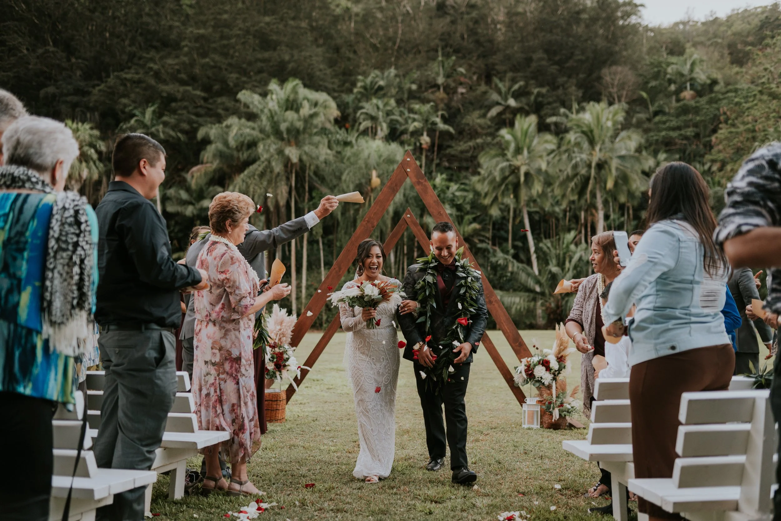 Palm Meadow | Plan Your Dream Wedding Today - Waimea Valley