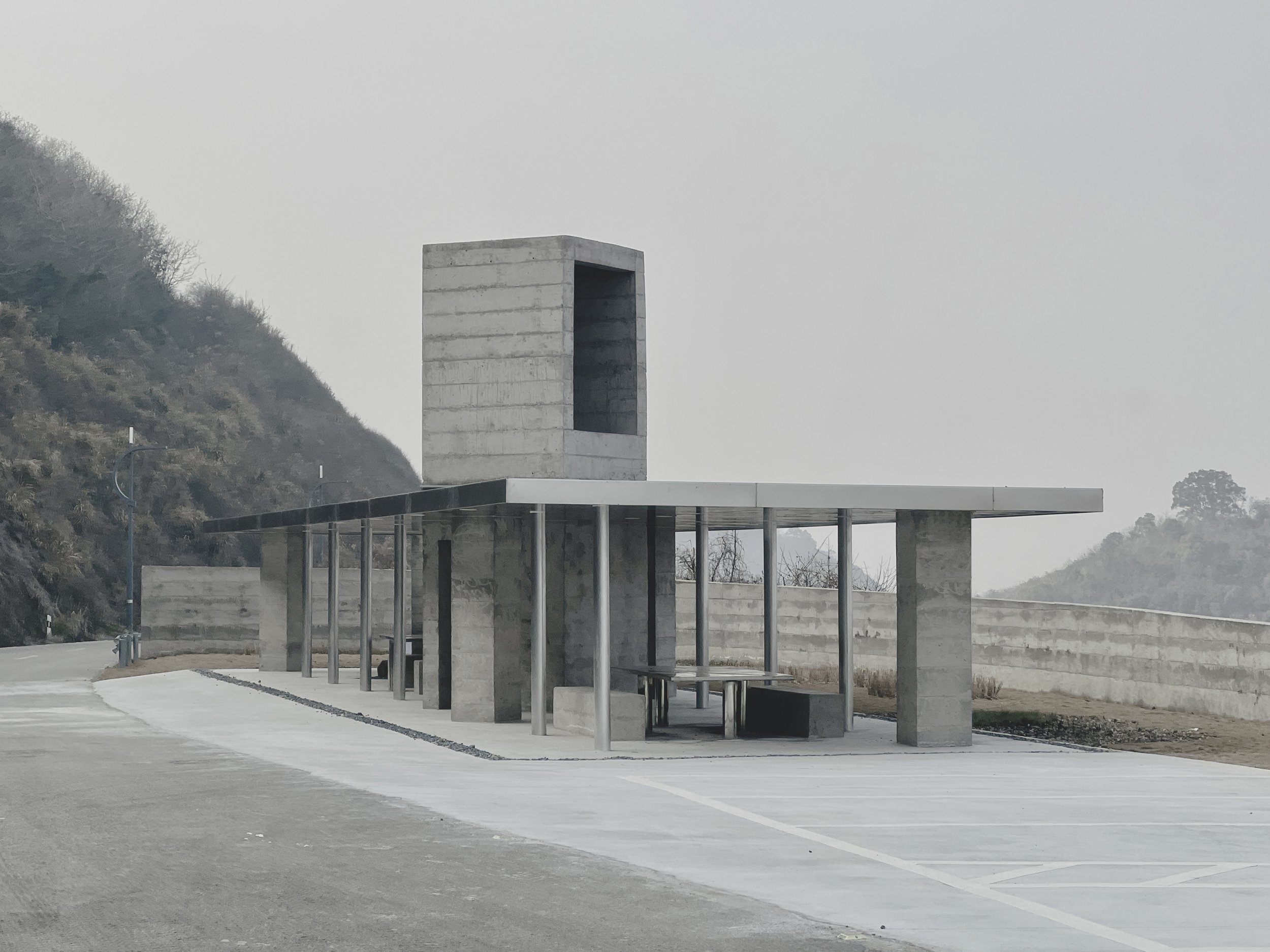 COLUMNATING — FOUND PROJECTS