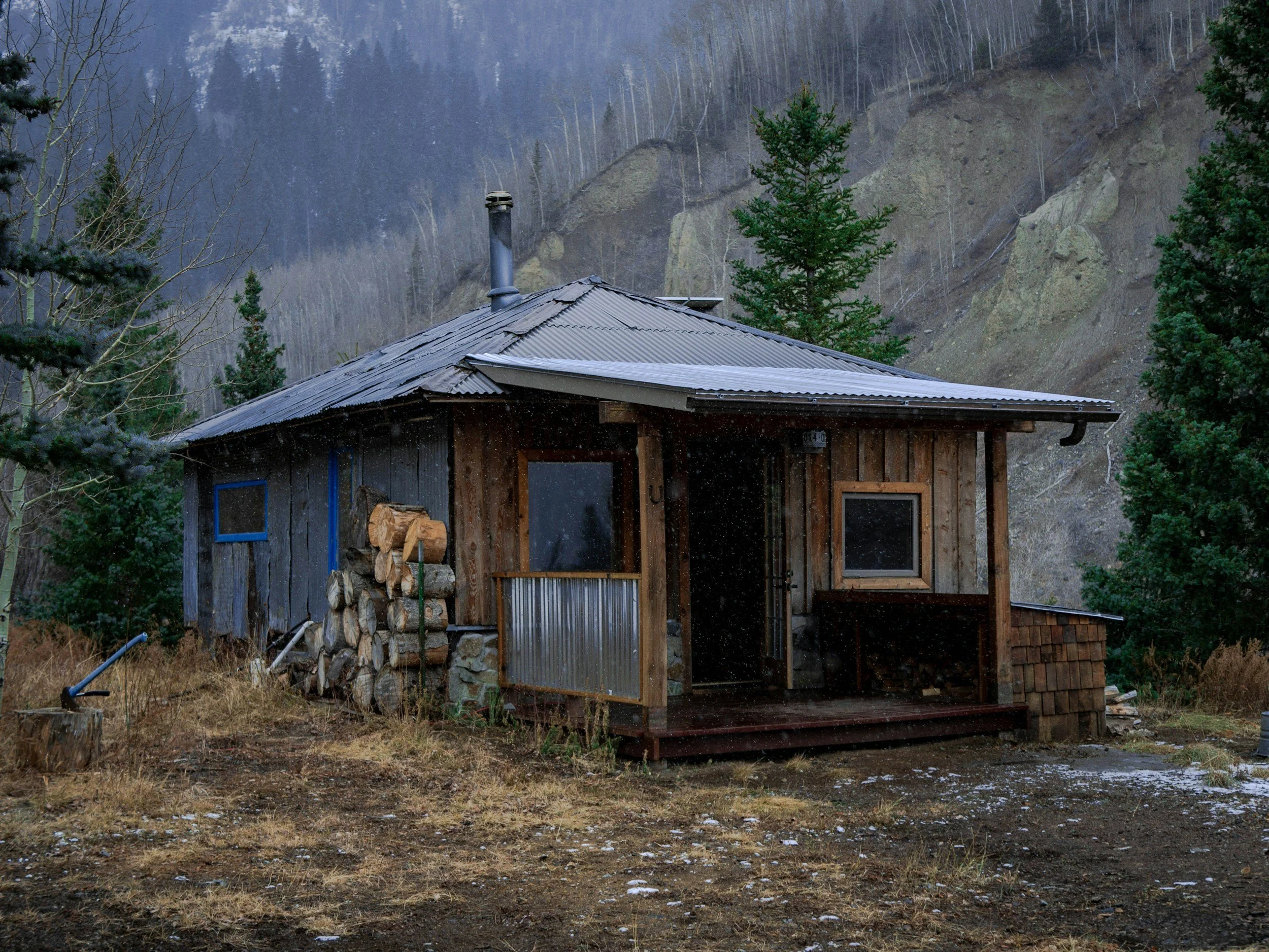 Cursed Cabin — Room Escape Atlantic