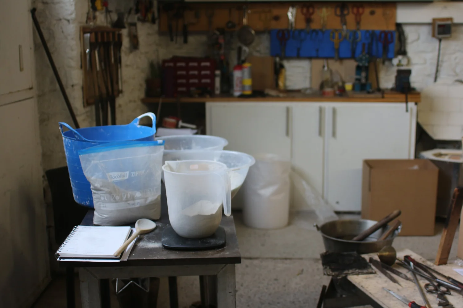 Waste Mussels used in Thames Glass | Lulu Harrison