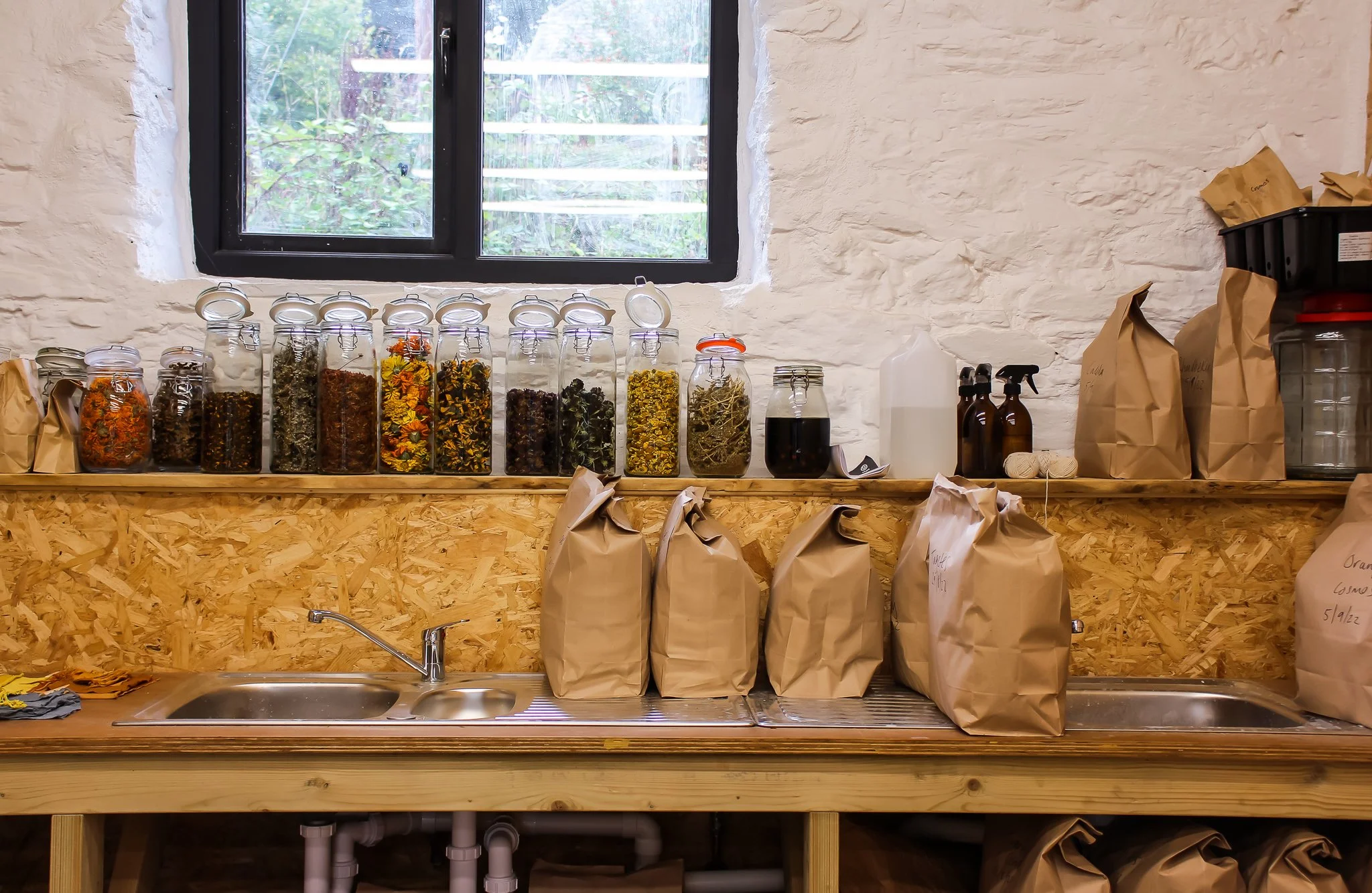 PIGMENT Organic Dyes | Explore Natural Dyes – Shop Sustainably