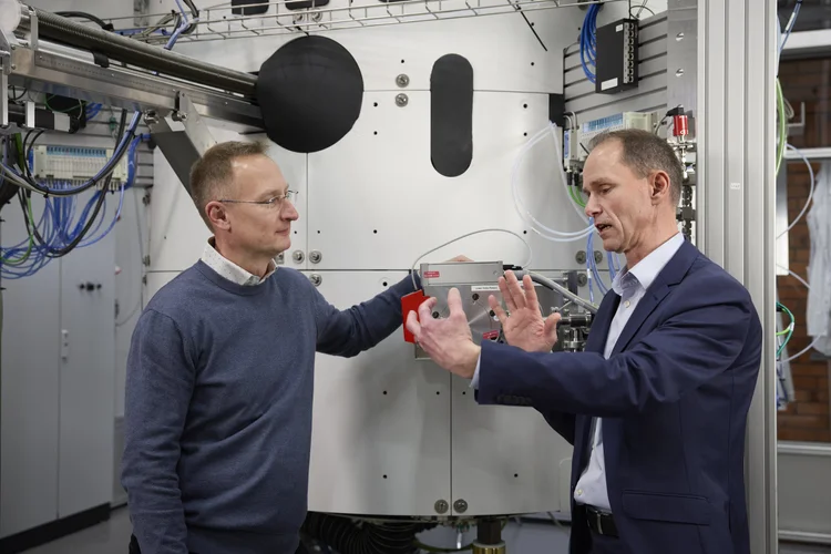 Novatron Fusion Group closes funding round and joins forces with lead ...