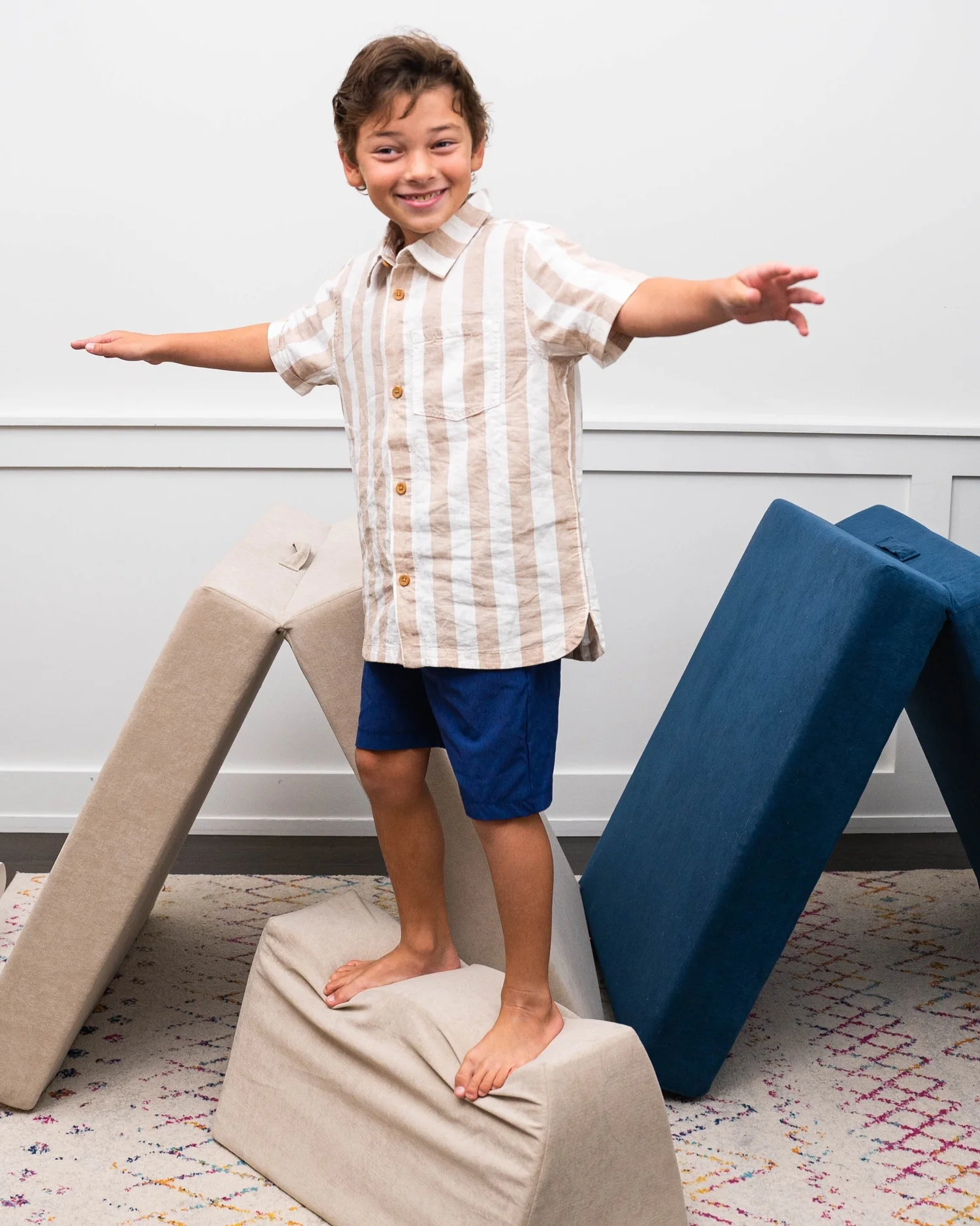 Acorn Couch | Multi-functional & Fun Play Couches