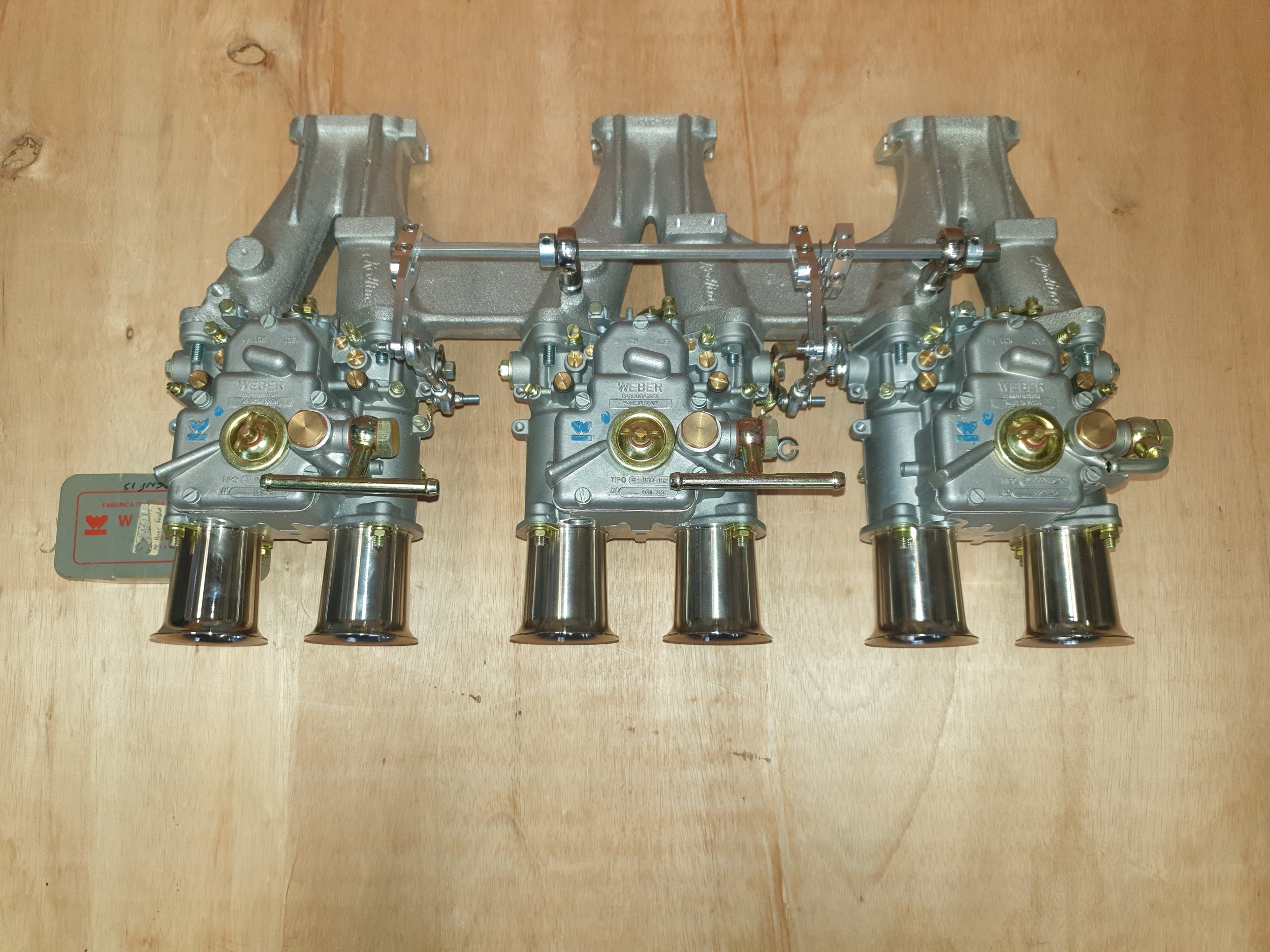 Holden triple weber carburettors — RECARB