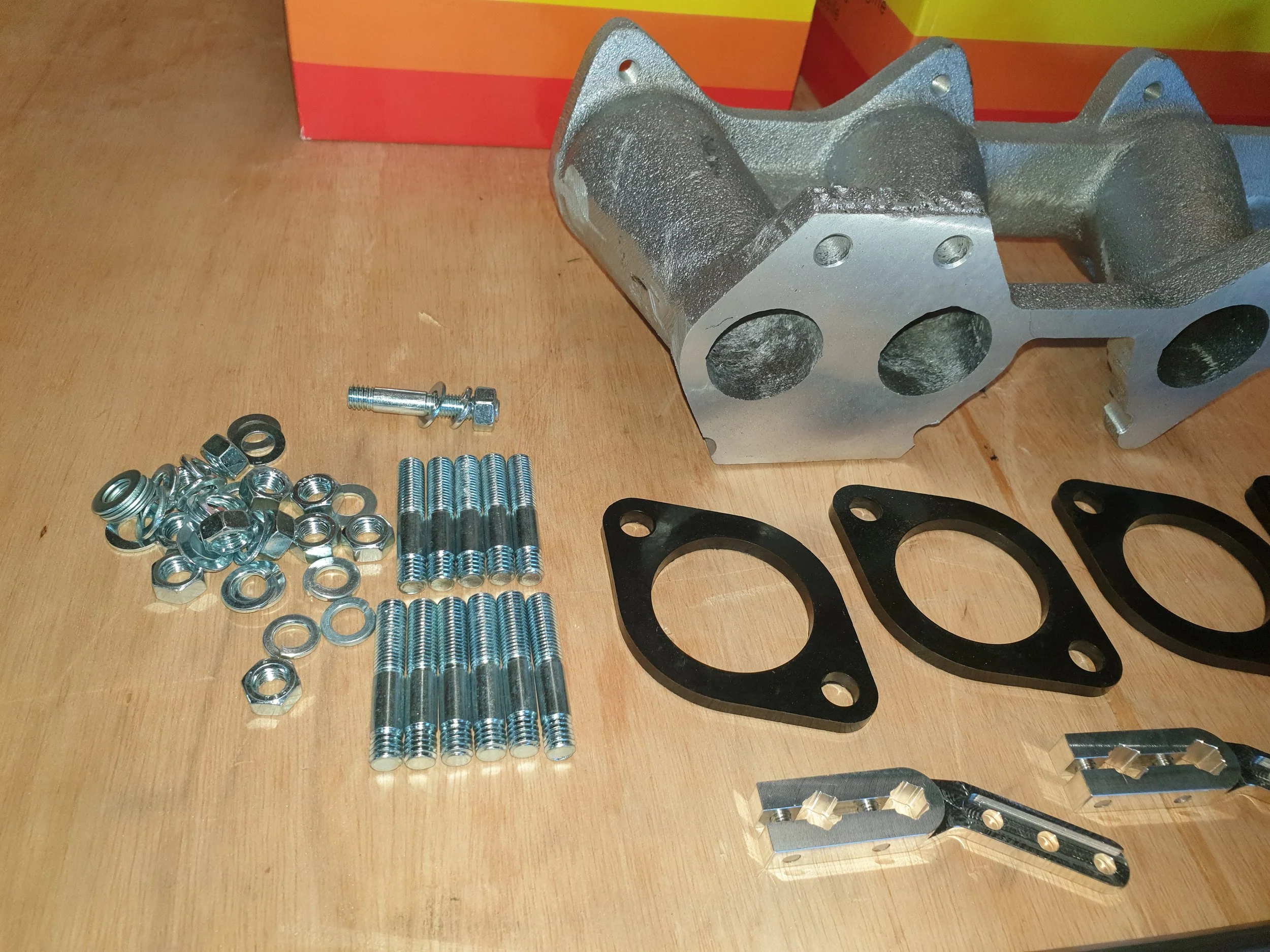 Datsun 240Z 260Z 280Z L28 L26 GENUINE Triple 45 WEBER DCOE Sidedraft ...
