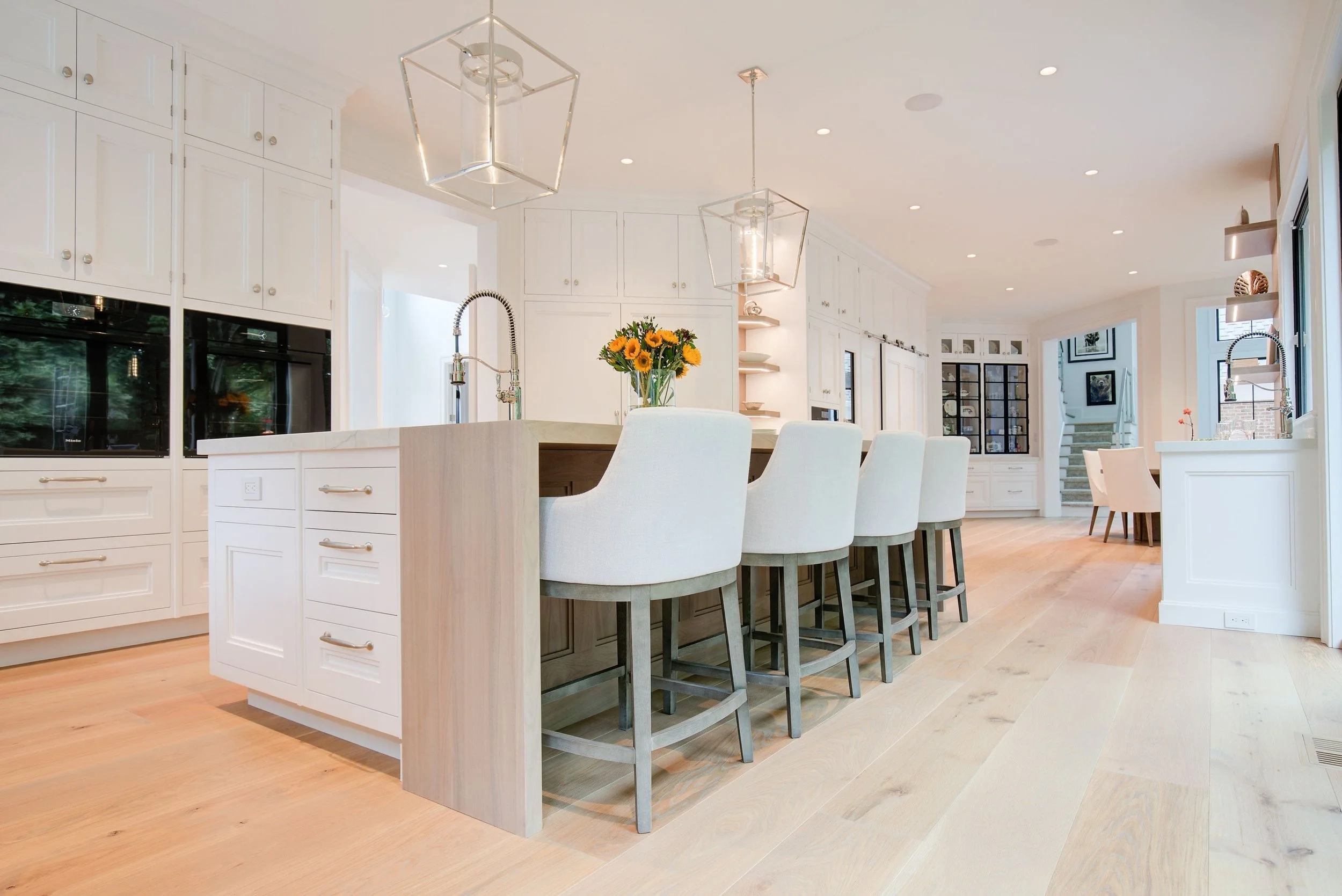 Handcrafted Cabinetry & Award Winning Custom Kitchen Design