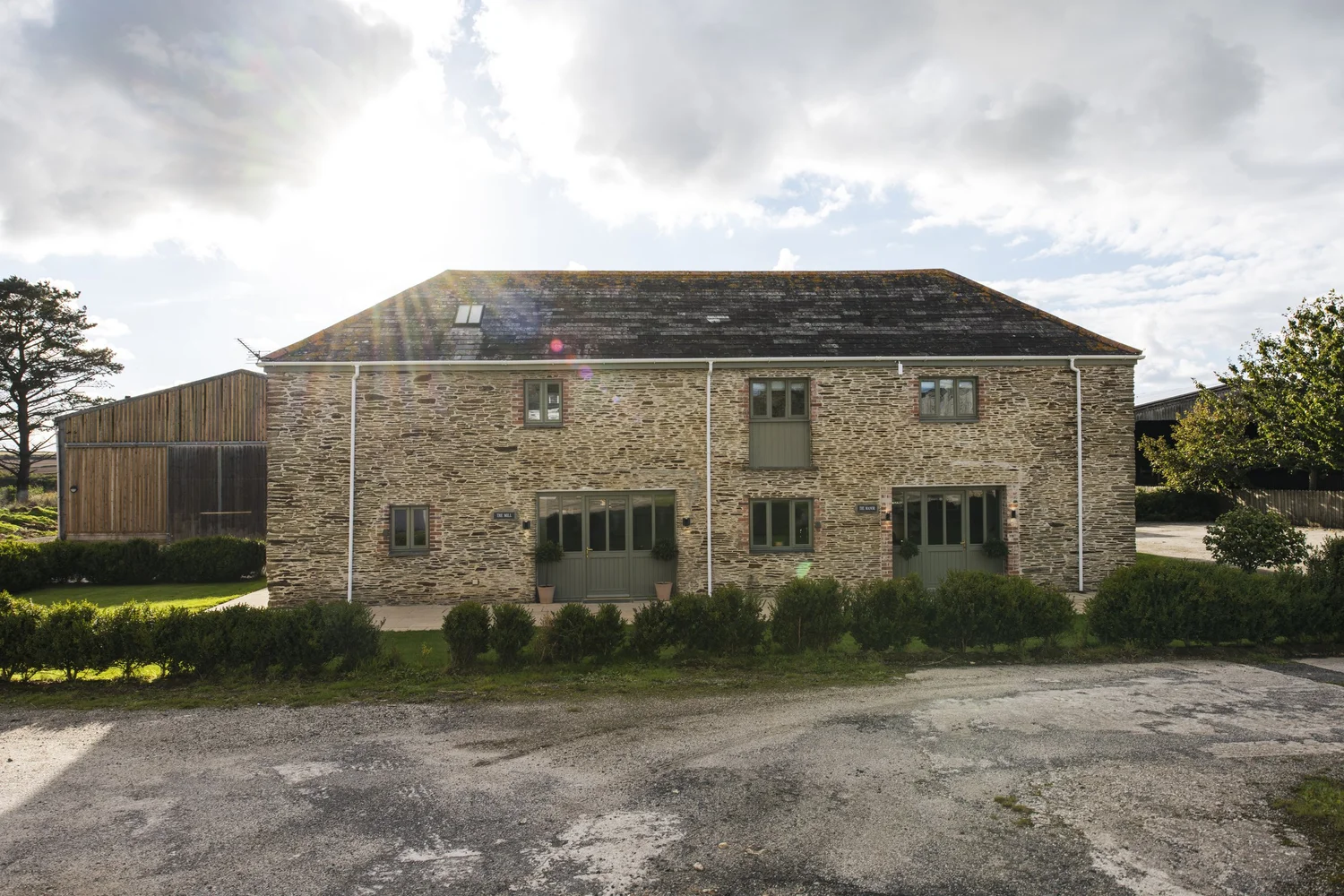 The Manor (Sleeps 6) — Bogee Farm