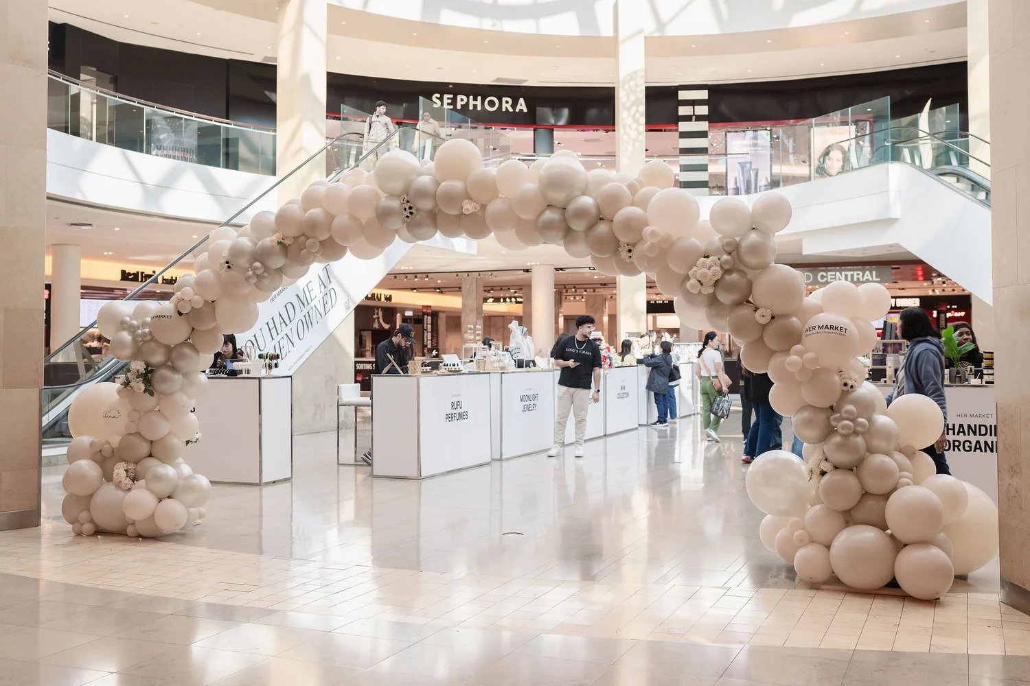 THE TRENDING TABLE INC.