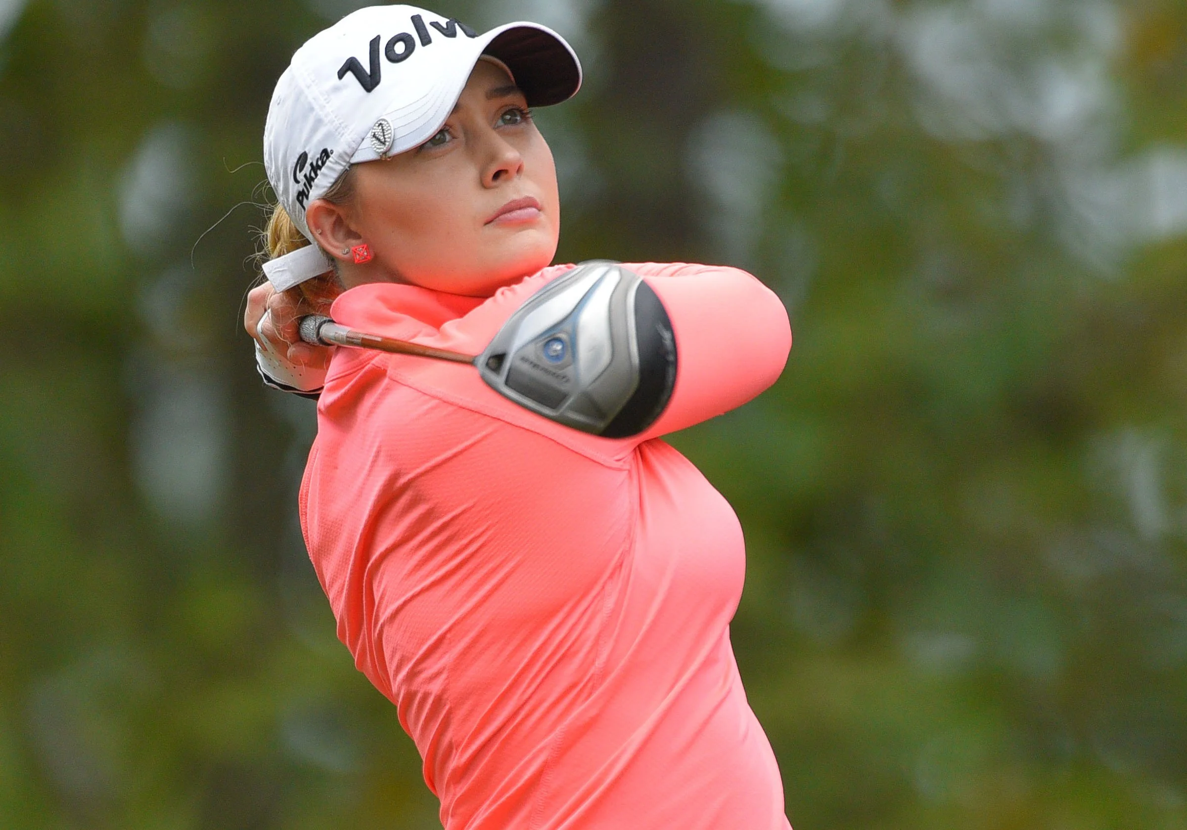 ABOUT ME — victoria elizabeth golf