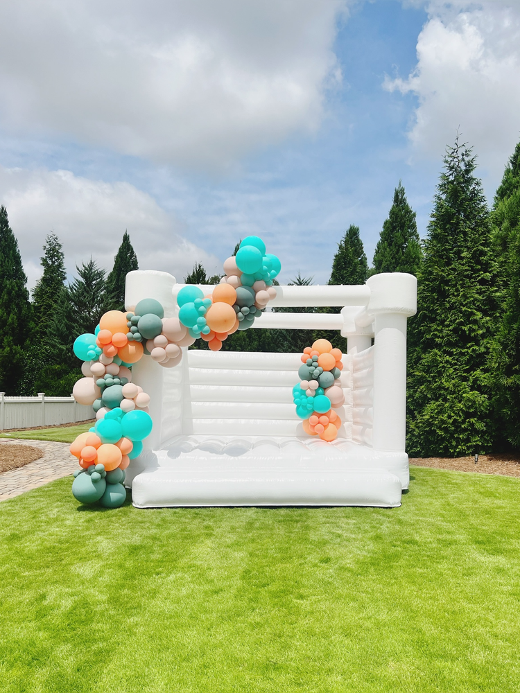 Custom Party Decor & Balloons