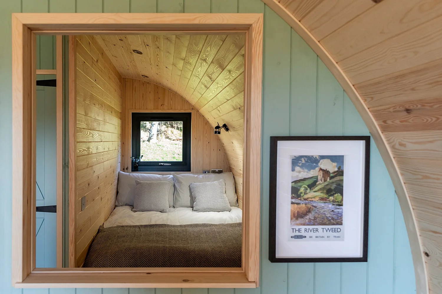 Angry Sheep - Luxury Glamping Pod Innerleithen, Cabin, Pet Friendly ...
