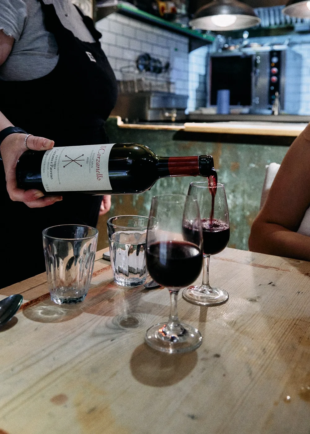 Services 1 — Squisito