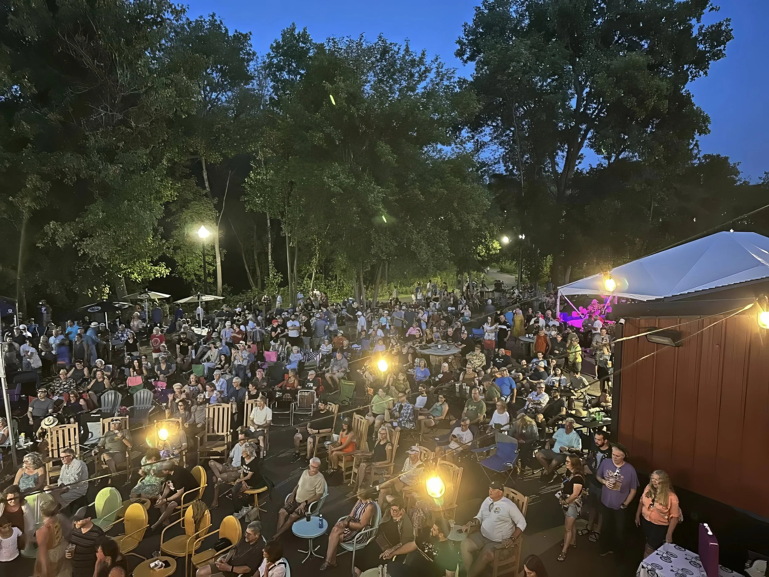 The Garage Bikes ⚯ Brews