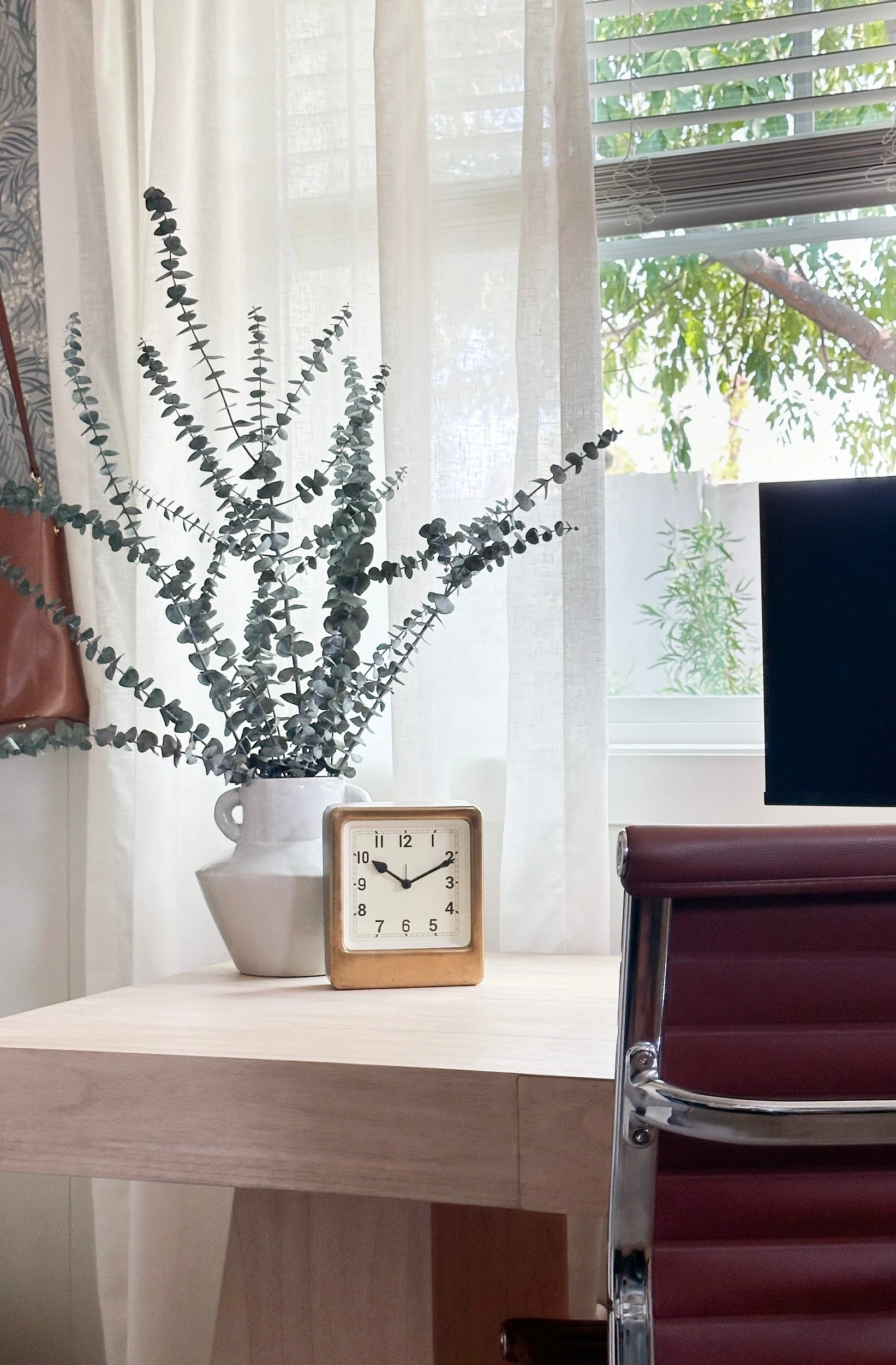 Transform Your Home Office with Professional Interior Design ...