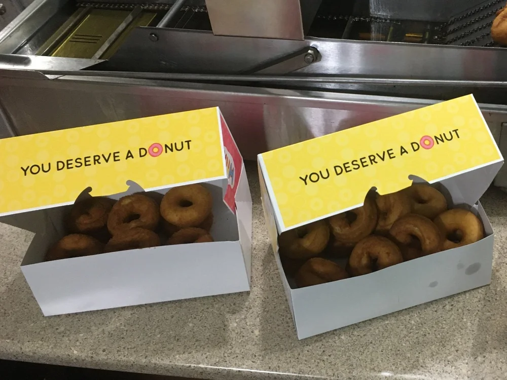 Delivery — AR Donuts