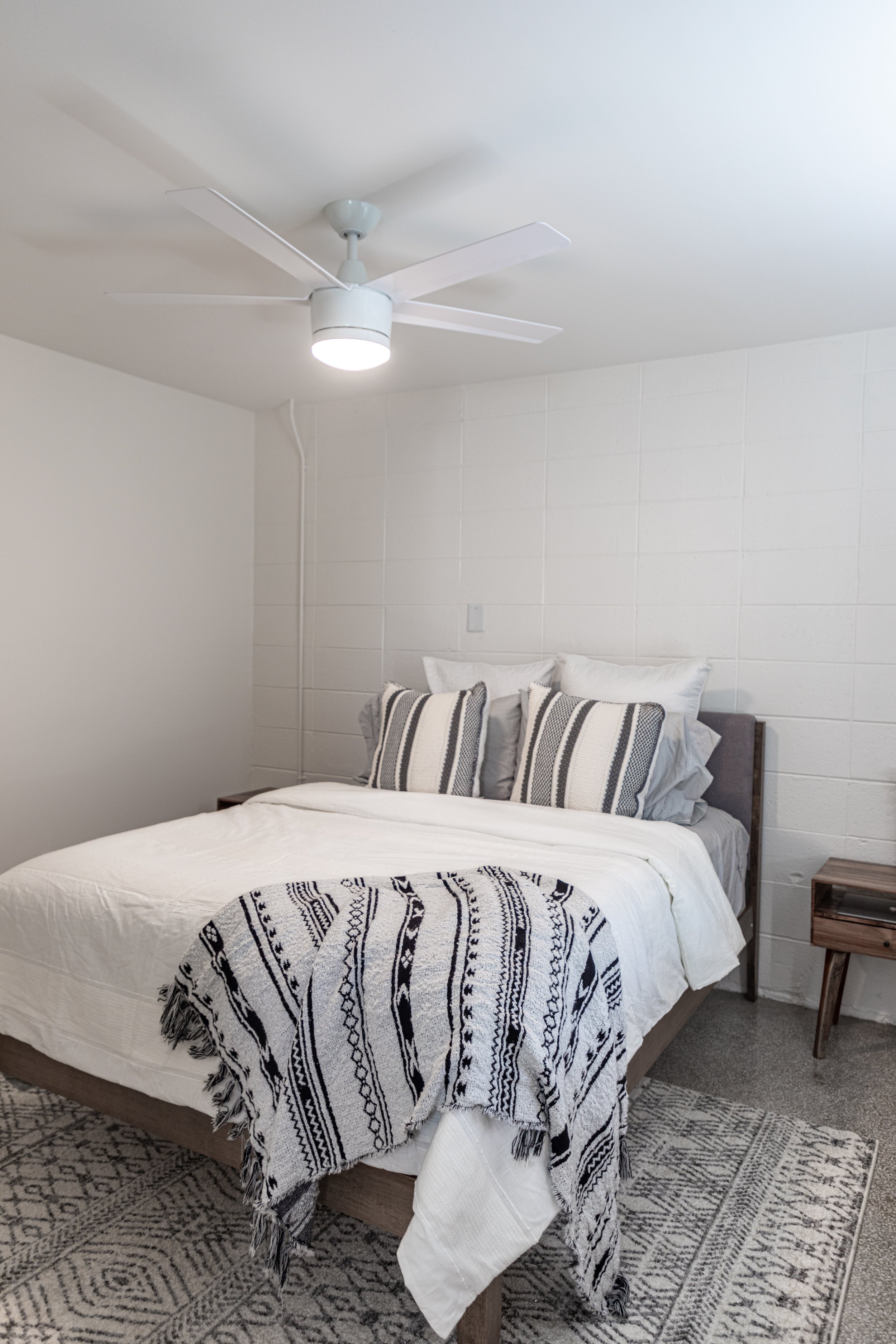 Photos — Studio Arms Apartments