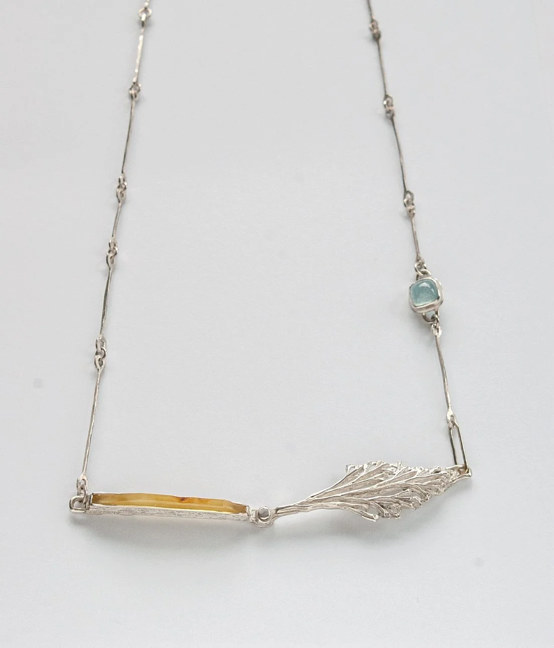 Kaklo papuošalai — Vita Pukstaite