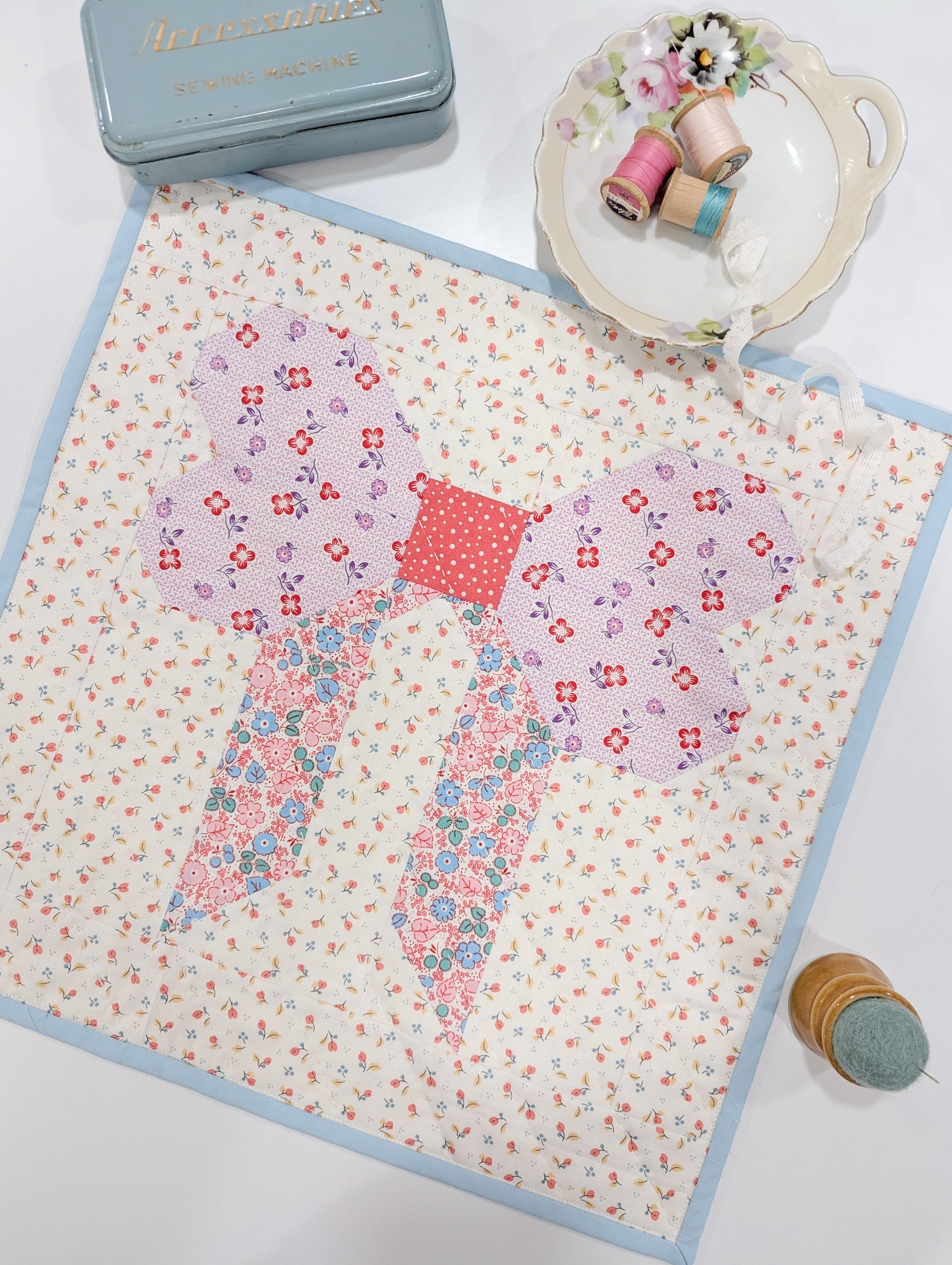 Scrappy Bow Hearts: A Scrap busting block pattern (Copy) | Seamingly Kate