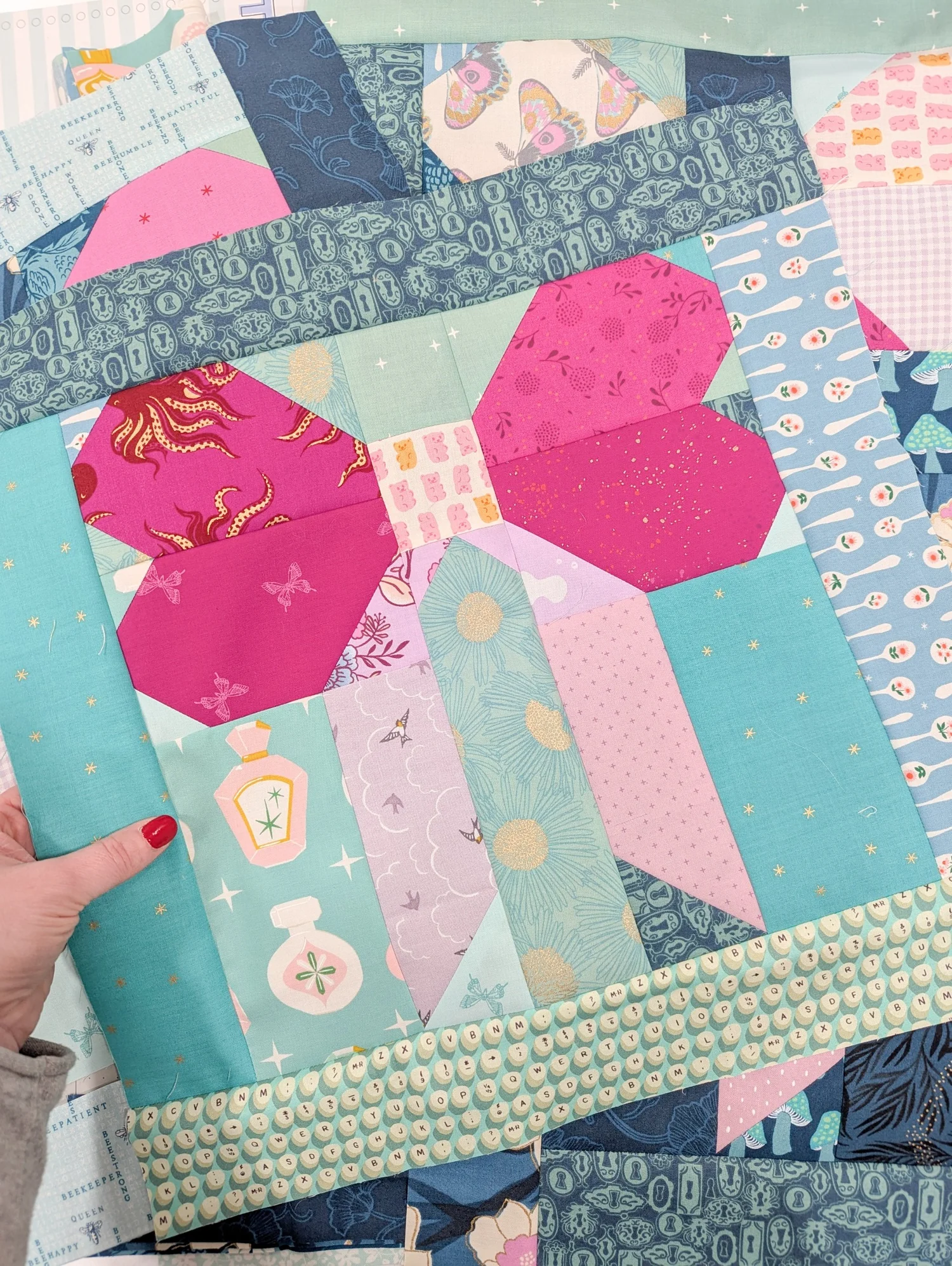 Limington Modern Trip Around the World Quilt Pattern (PDF) | Seamingly ...