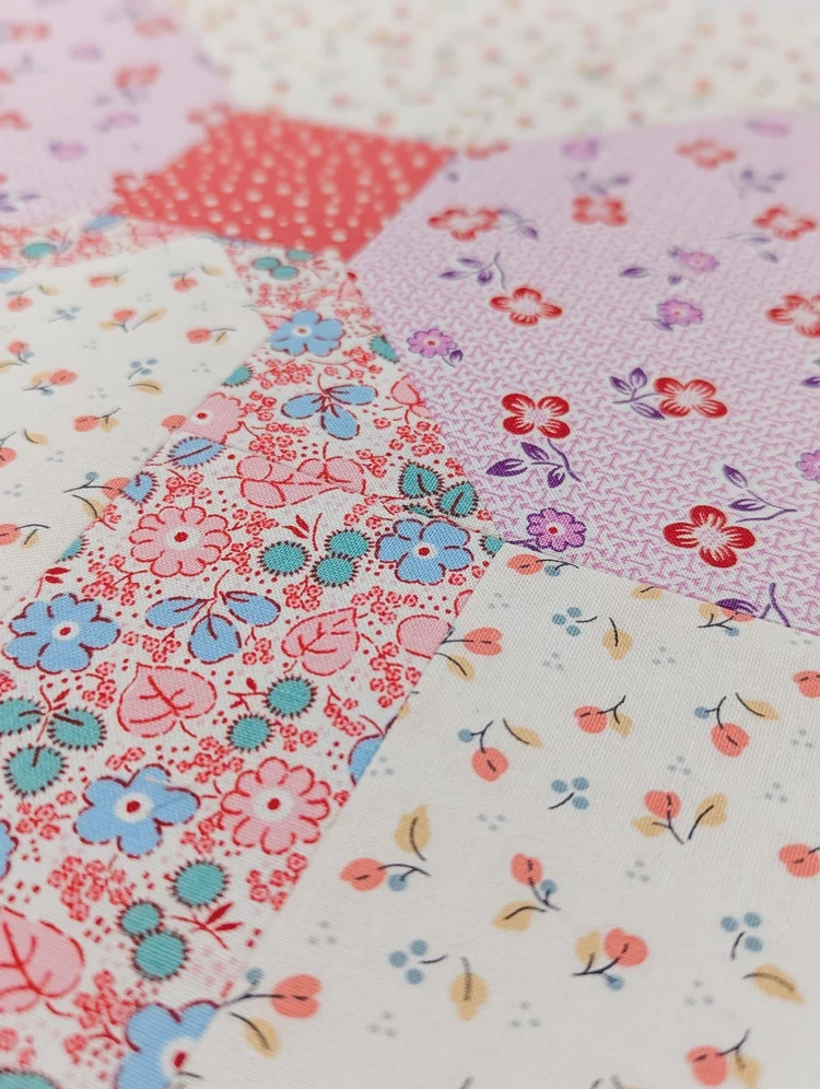 Limington Modern Trip Around the World Quilt Pattern (PDF) | Seamingly ...