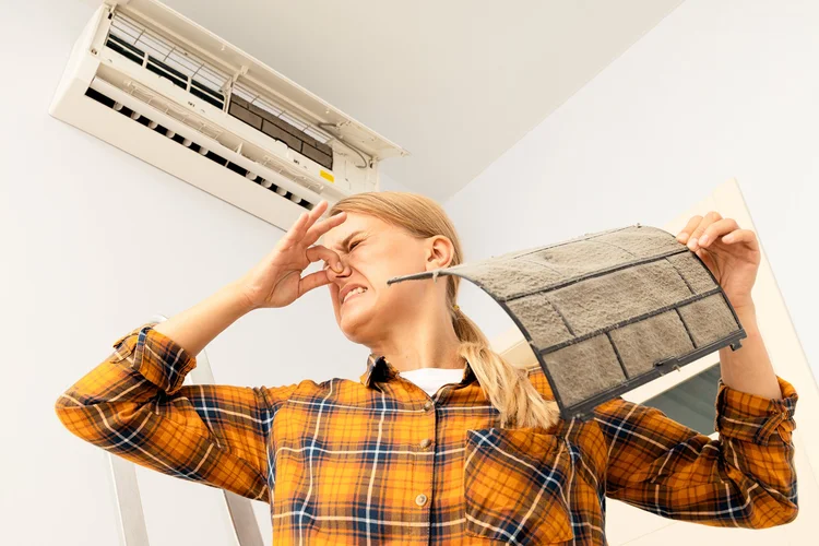 6 Toxic Air Conditioning Smells and What They Mean | HVAC Guide ...