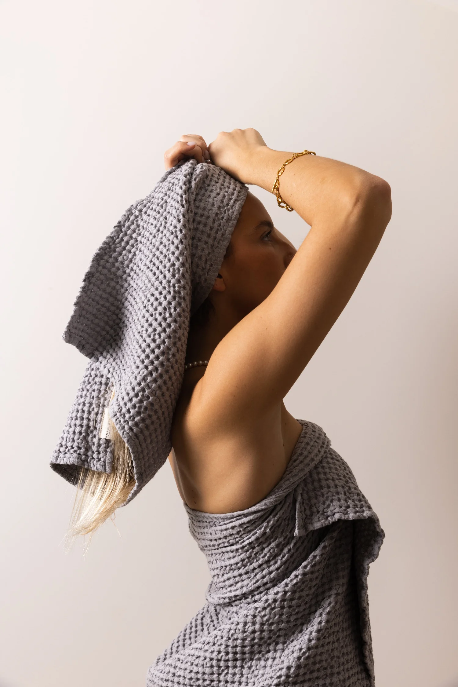 TO BATHE — Shop — JAAN STUDIO