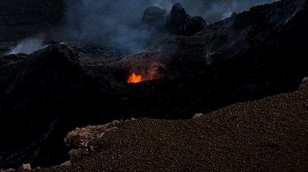 What Fans the Flames Observed at Volcanic Vents? — USGS Volcano Watch ...