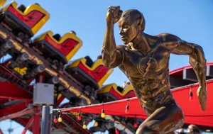 Kid Flash Cosmic Coaster Ride | Six Flags Fiesta Texas - SFFT Source