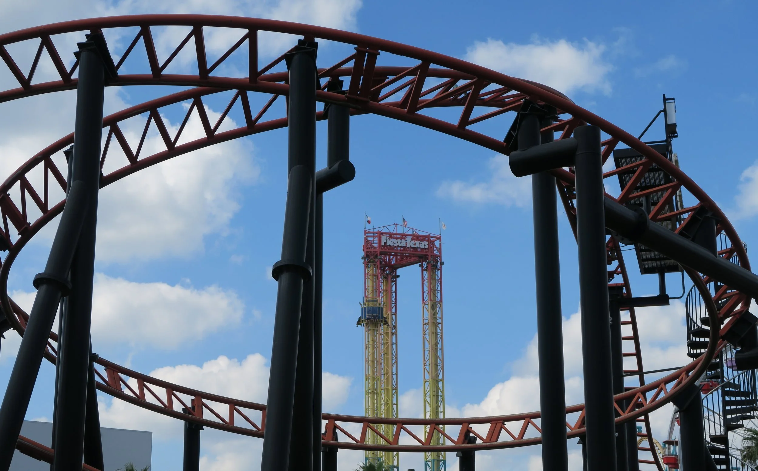 Pandemonium Six Flags