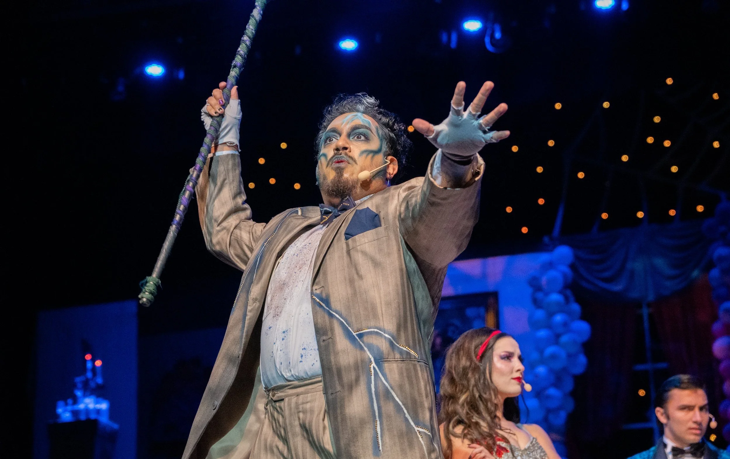 Live Shows & Entertainment | Six Flags Fiesta Texas - SFFT Source