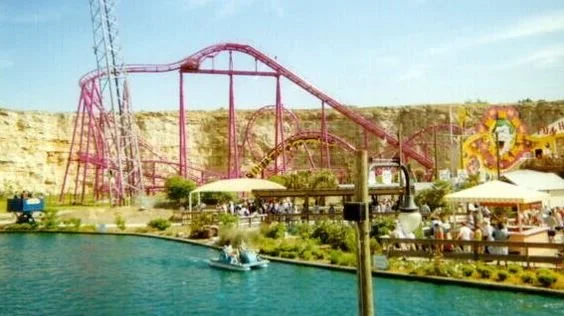 Hurricane Force 5 | Six Flags Fiesta Texas — SFFT Source
