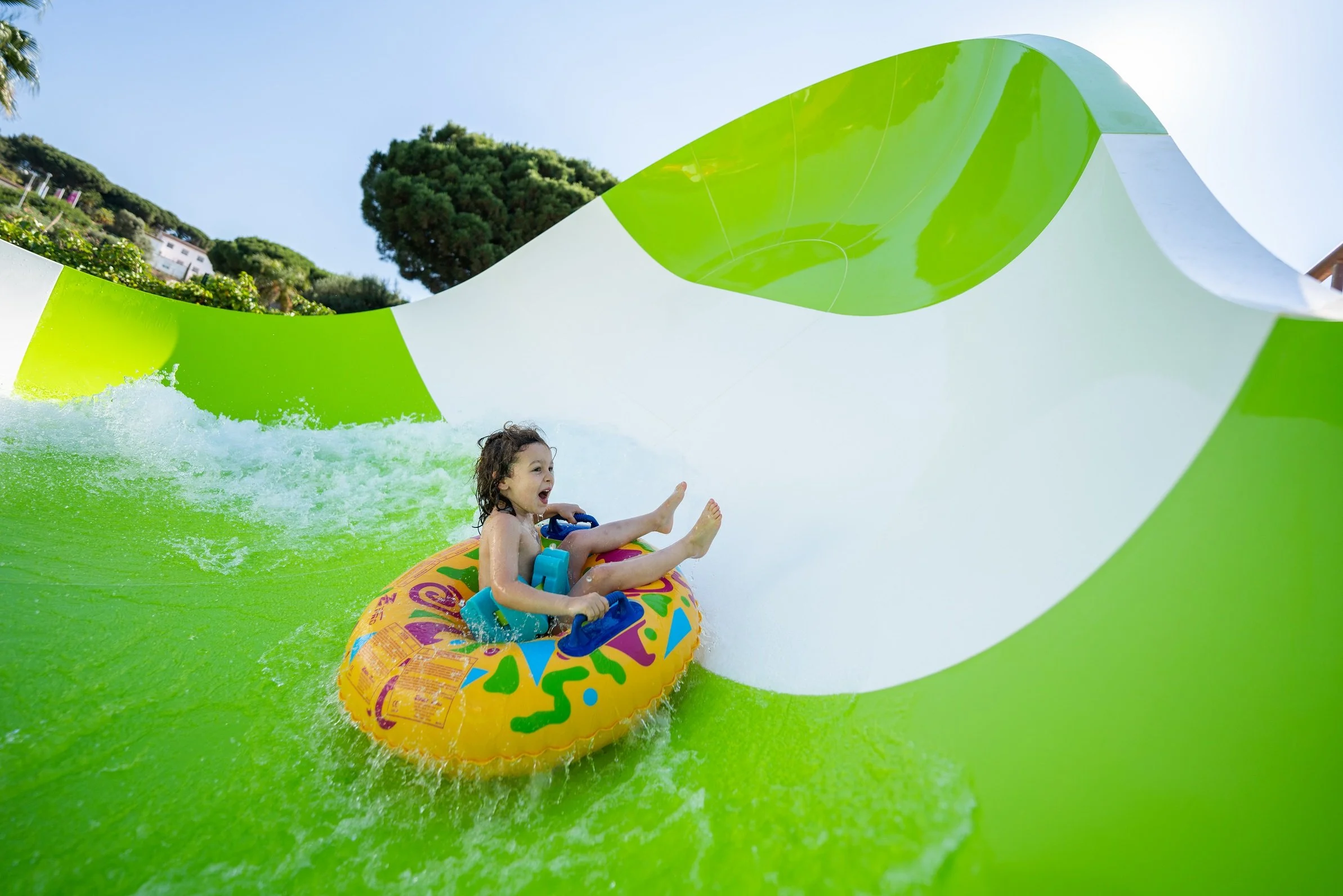 RipQurl, Hurricane Harbor | Six Flags Fiesta Texas — SFFT Source