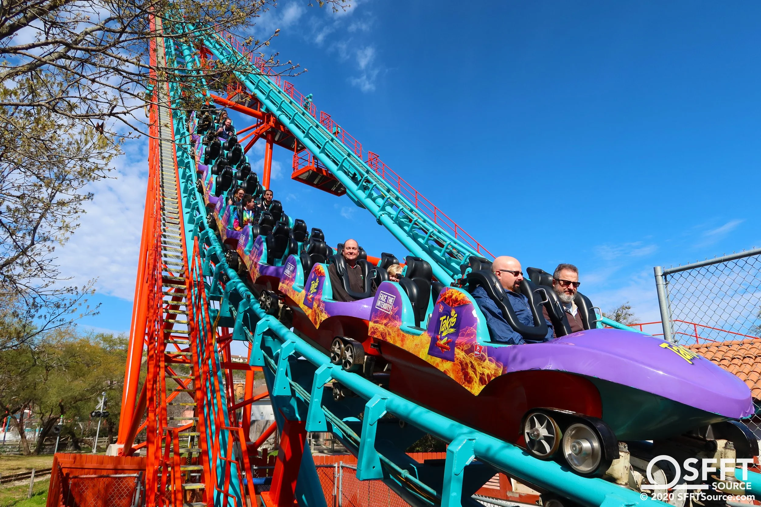 Boomerang Roller Coaster | Six Flags Fiesta Texas