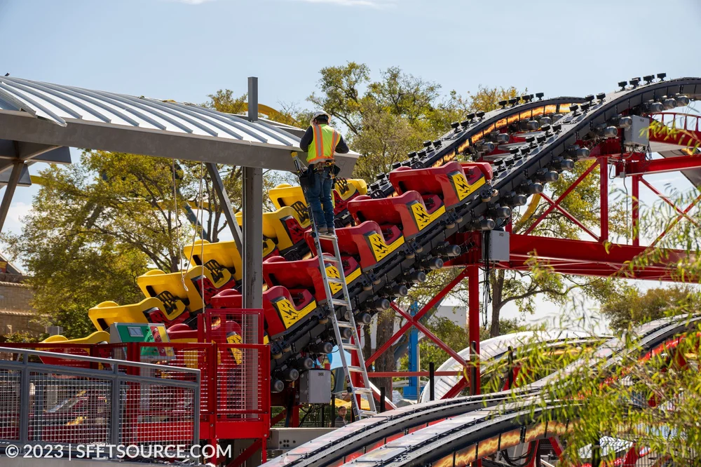 Kid Flash Cosmic Coaster (Update 7) | Six Flags Fiesta Texas - SFFT Source