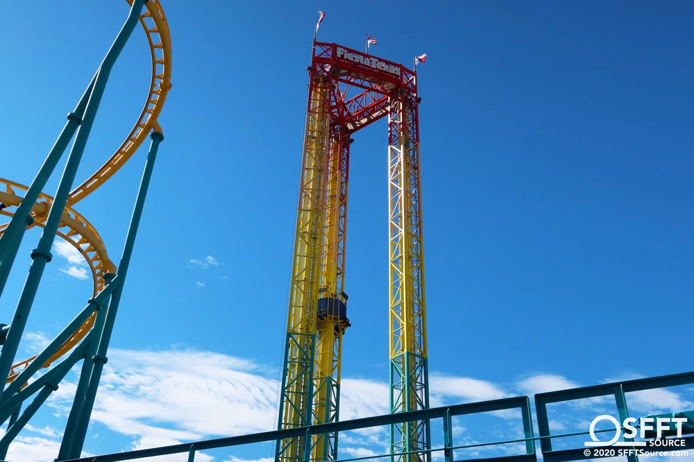 Scream Thrill Ride | Six Flags Fiesta Texas