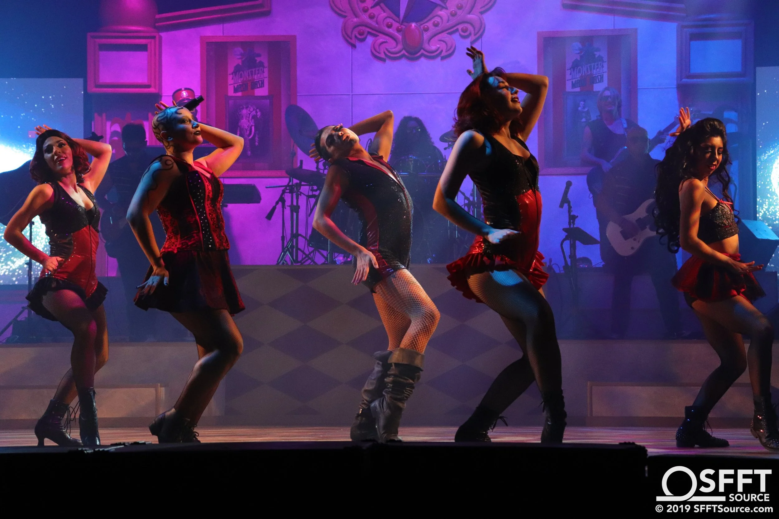 Lone Star Lil's Amphitheater | Six Flags Fiesta Texas