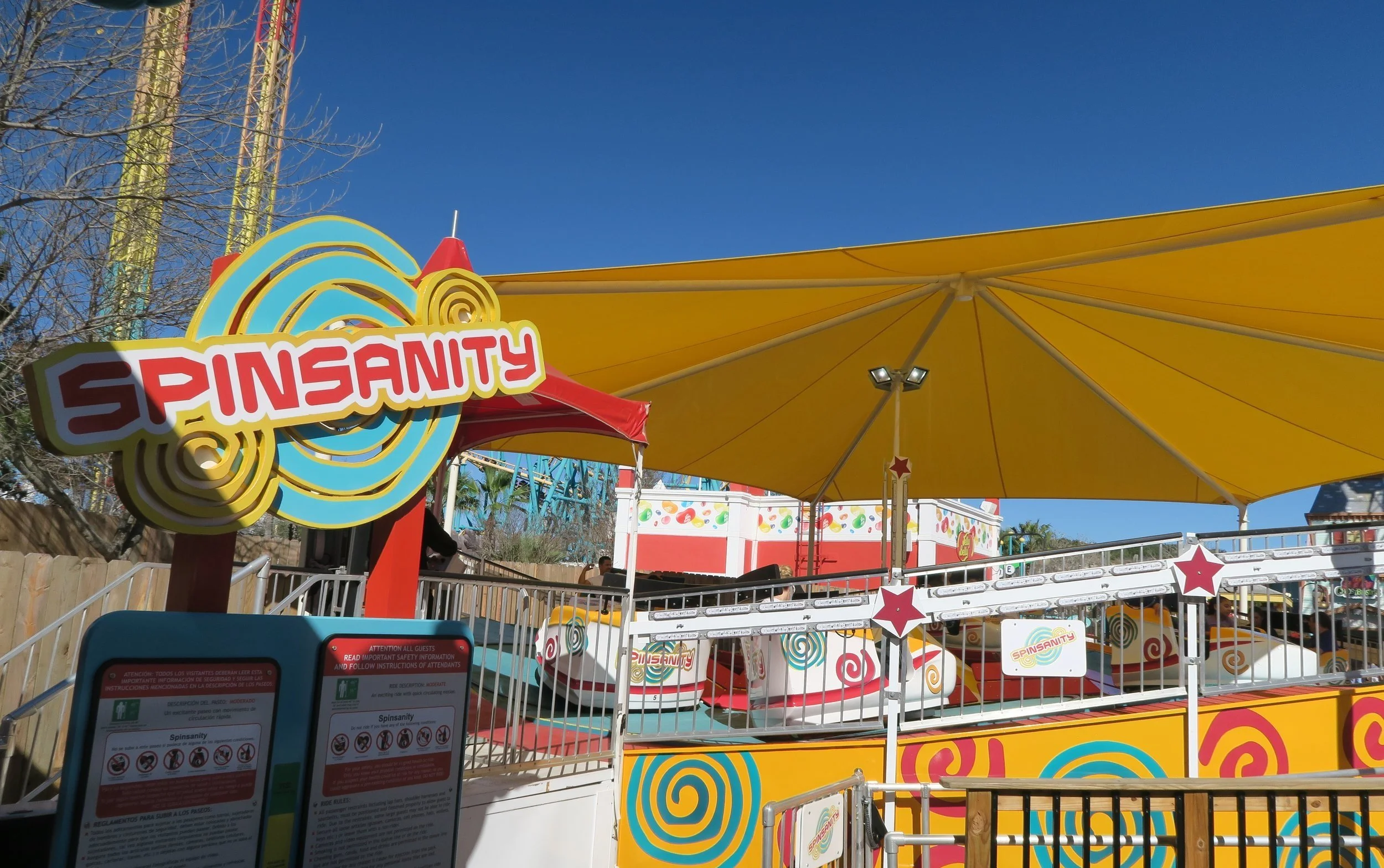 Spinsanity Tilt-a-Whirl Ride | Six Flags Fiesta Texas - SFFT Source