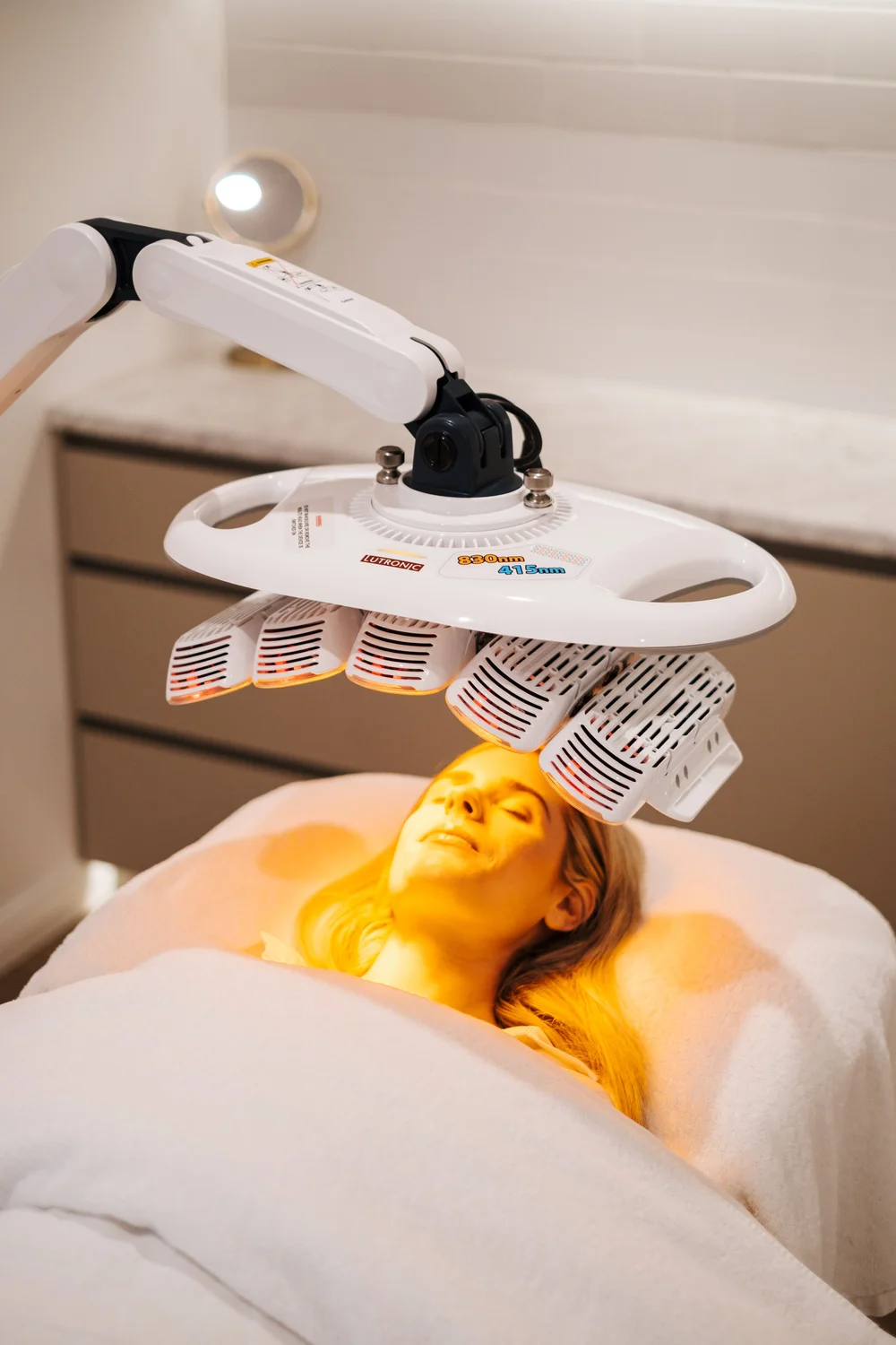 Healite II LED Light Therapy Perth - InSkin Studio