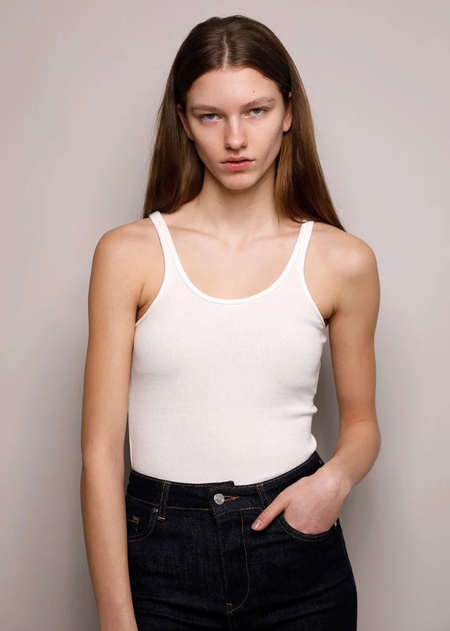 Hannah digis — Signed Model Management