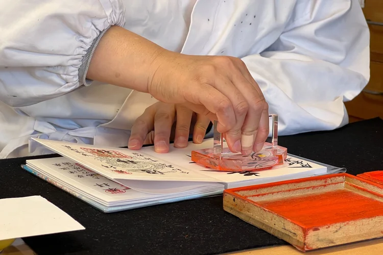 A Guide to Goshuin: the Perfect Souvenir for Temple and Shrine Lovers ...