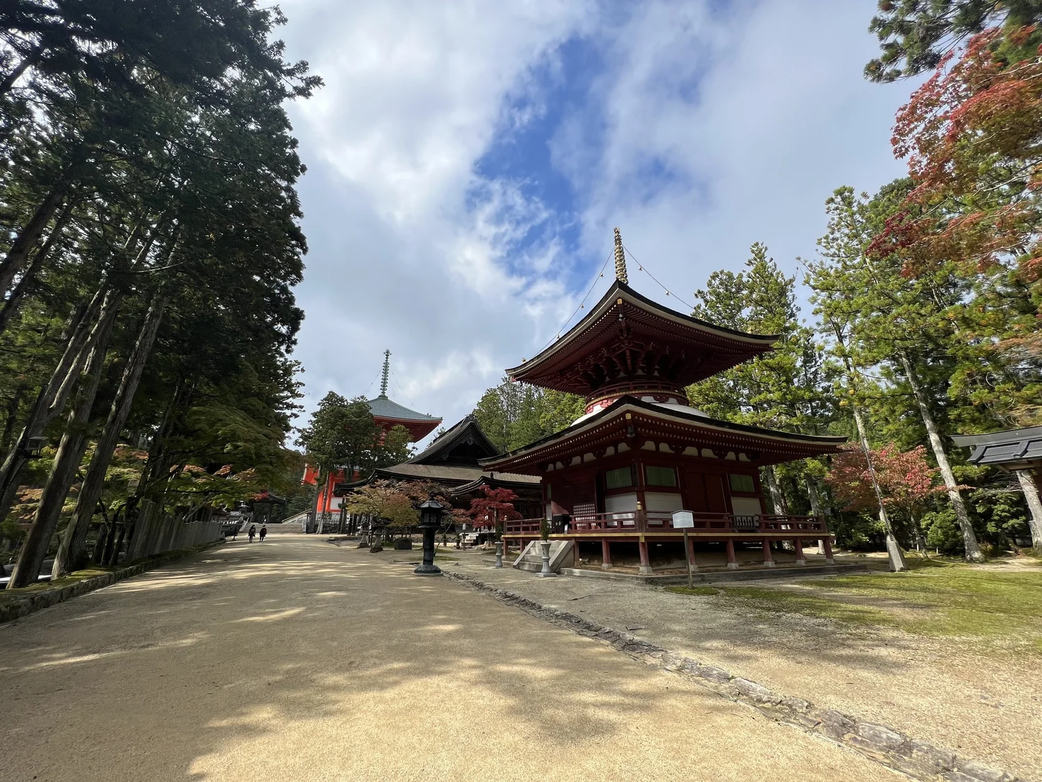 A memorable day trip to Koyasan from Osaka — Travely Notes